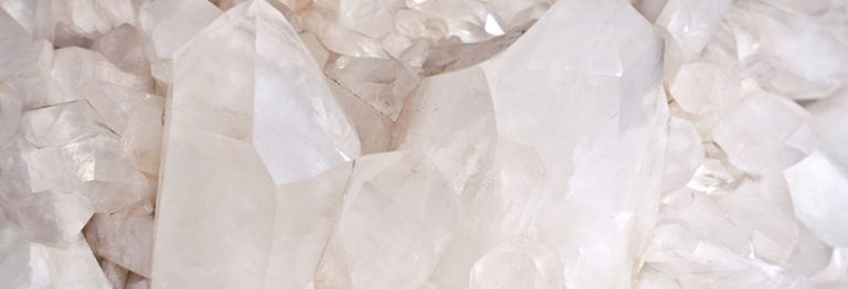 Lithothérapie : vertus et propriétés du quartz